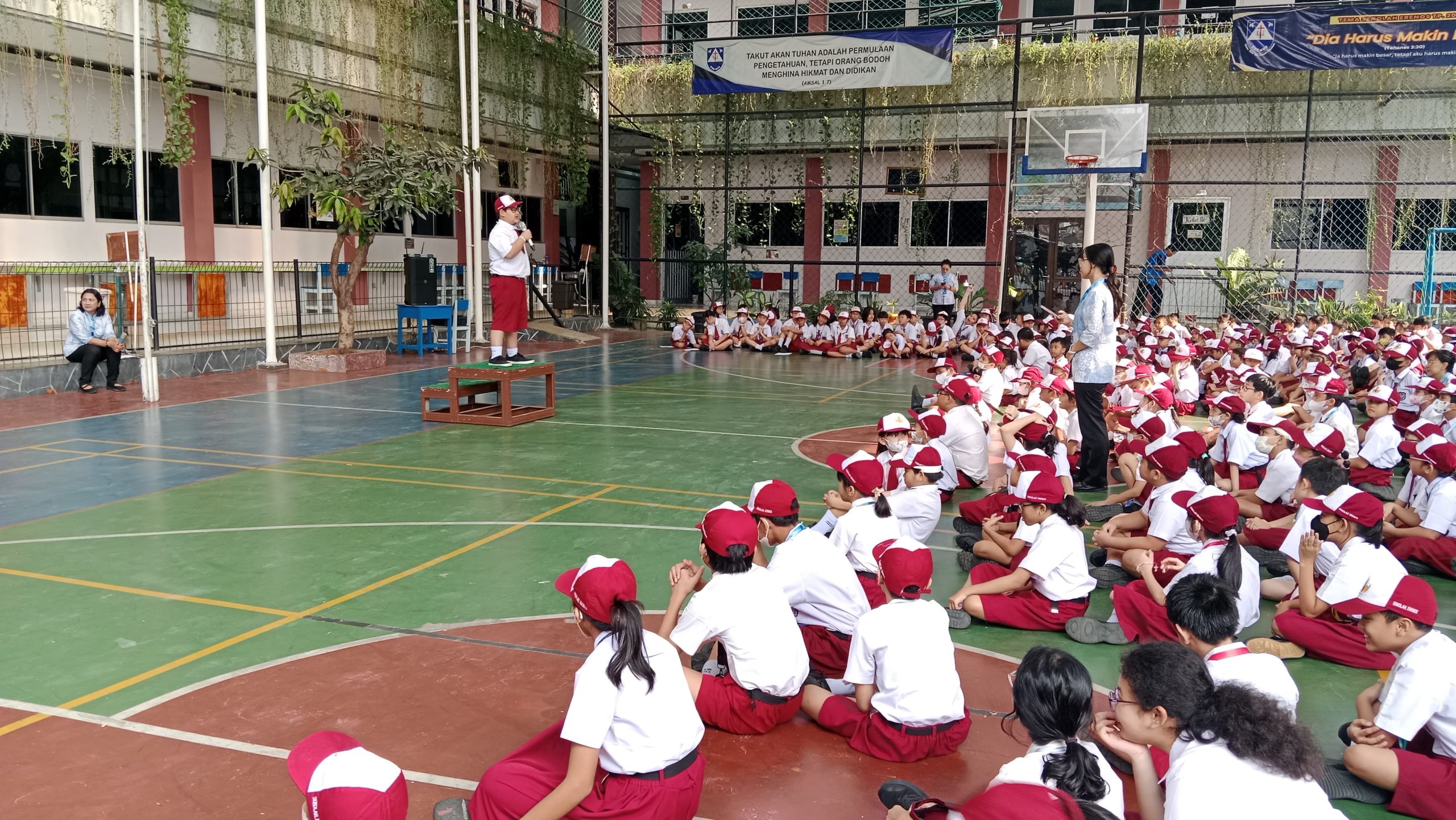 Foto SD - Sekolah Erenos